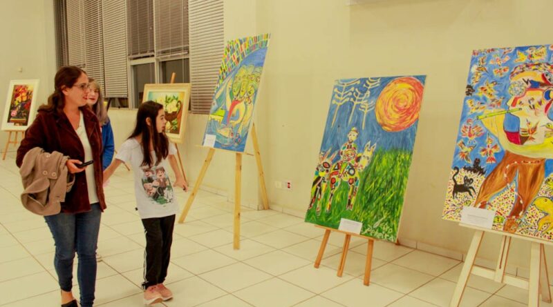 Centro De Cultura De Quedas Do Iguaçu Comemora Dia Do Artista Com